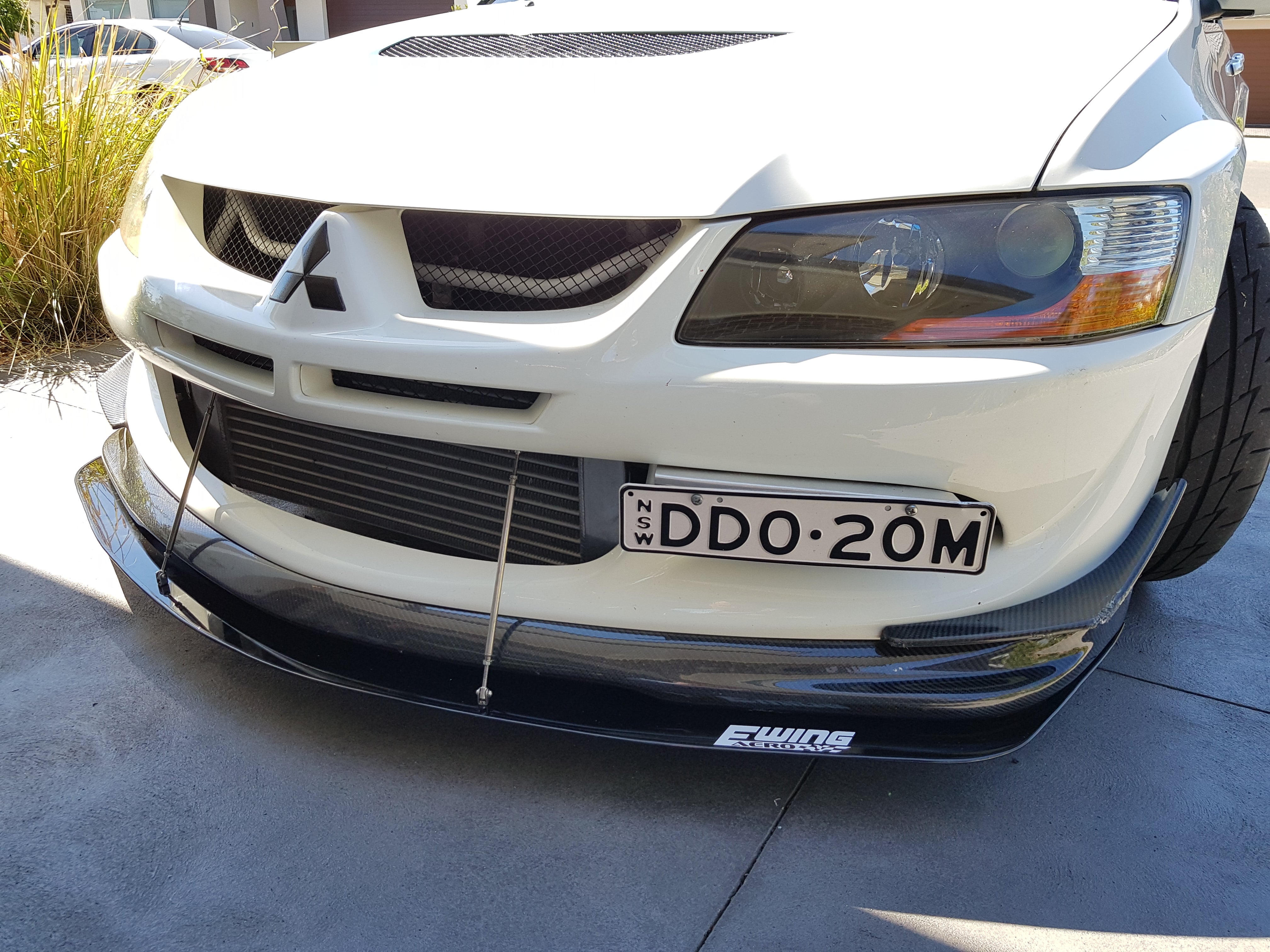 Mitsubishi Evo 8 Front Splitter – E-Wing Aero Designs